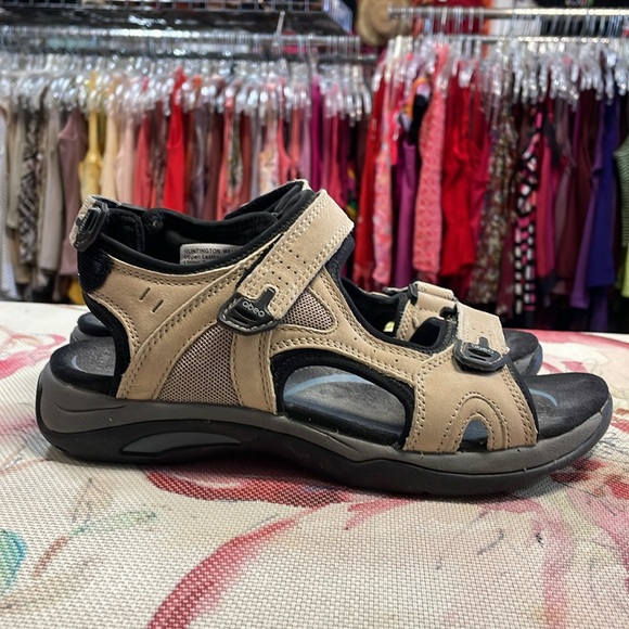 Abeo | Shoes | Abeo Sandals Size 75 N | Poshmark